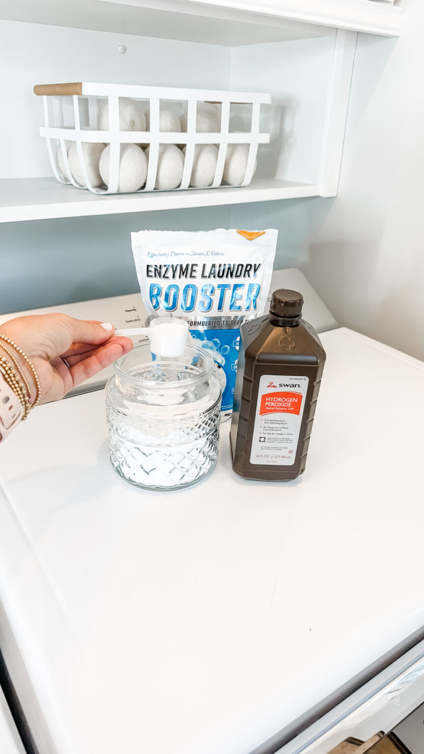 How To Whiten Clothes Without Bleach - Jill Comes Clean